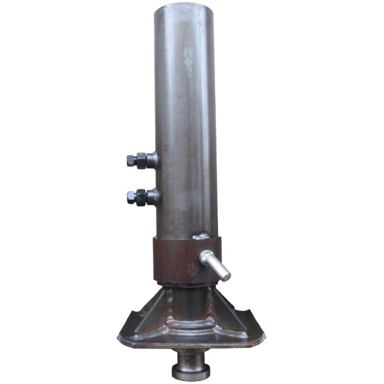 Gooseneck and King Pin Couplers | RAM Trailer Products | Strong & Reliable